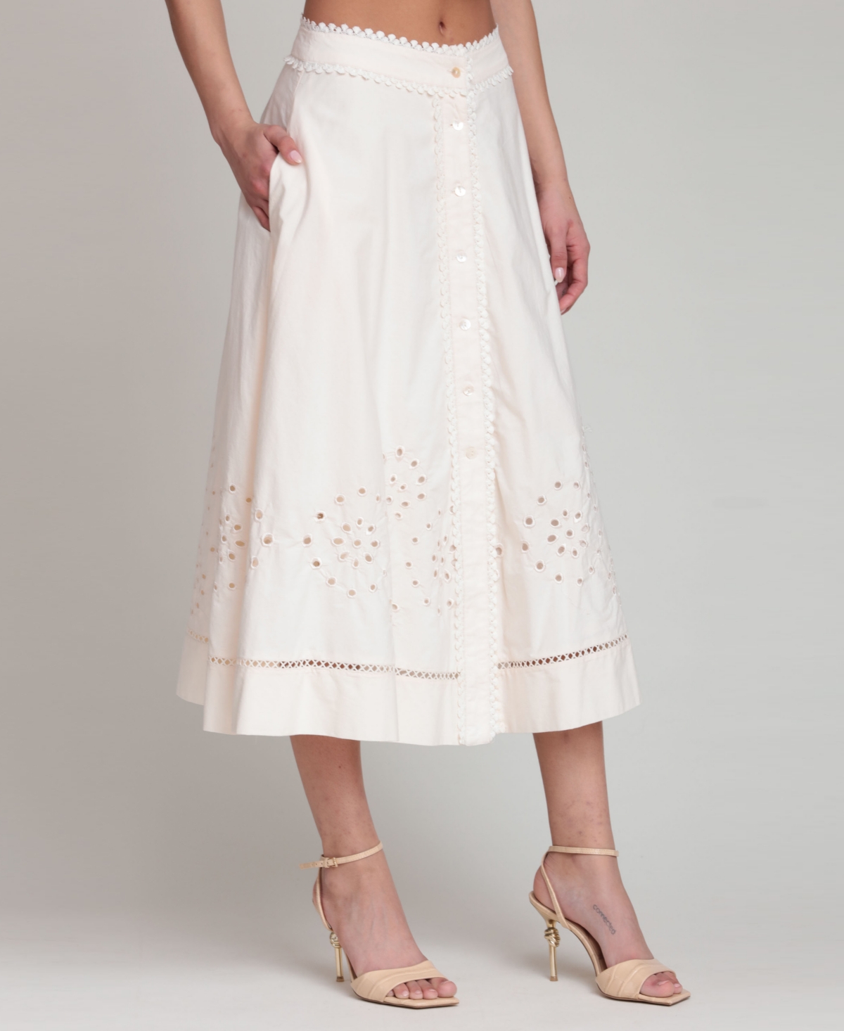 Click here for Avec Les Filles Womens Cotton Tea-Length Button-Fr... prices