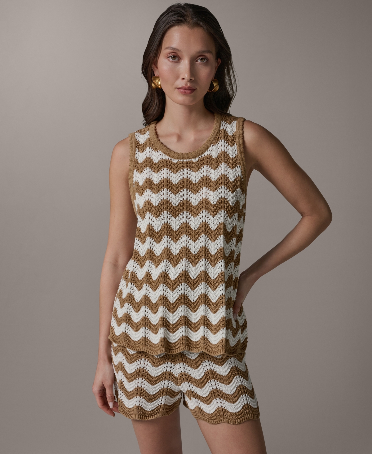 Click here for Donna Karan Weekend Womens Scallop Stripe Crewneck... prices