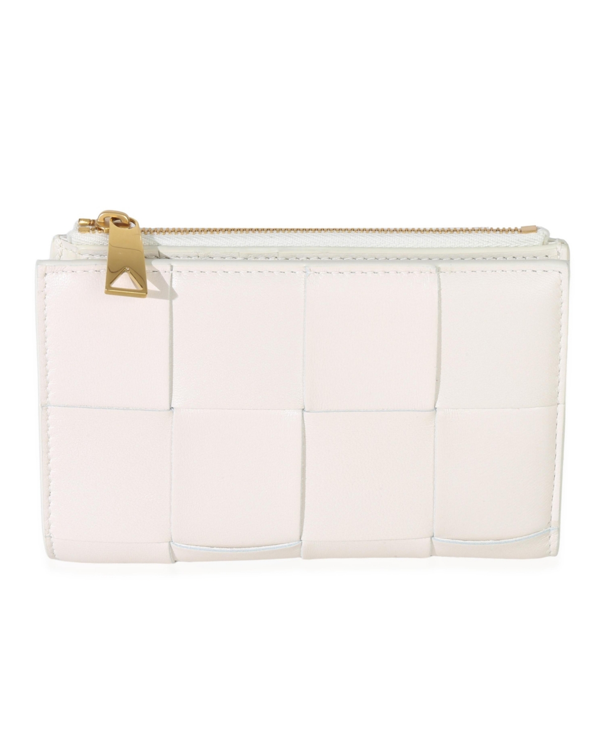 Click here for Pre-Owned Bottega Veneta White Nappa Maxi Intrecci... prices