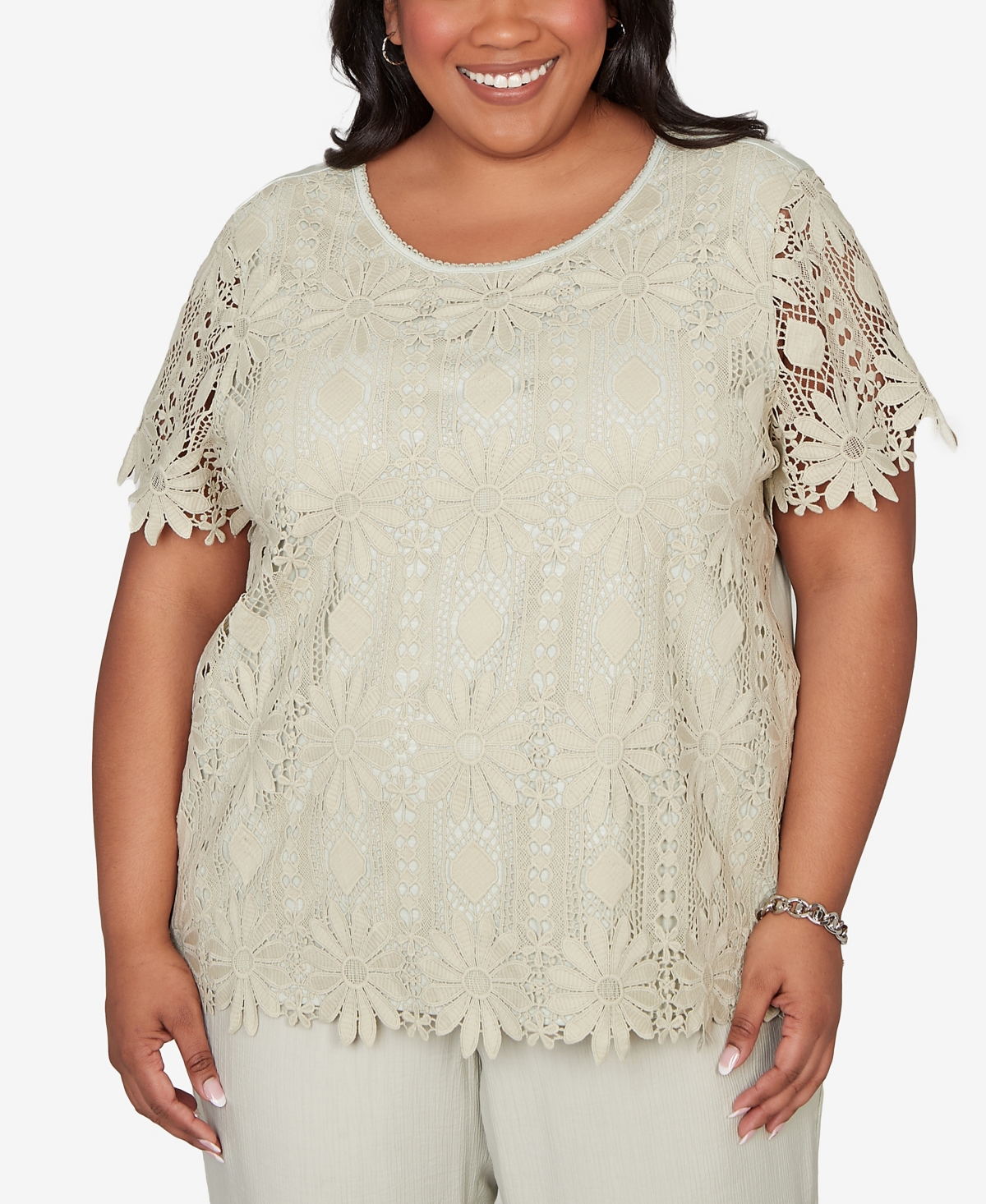 Click here for Alfred Dunner Plus Size Vintage Charm Floral Lace... prices
