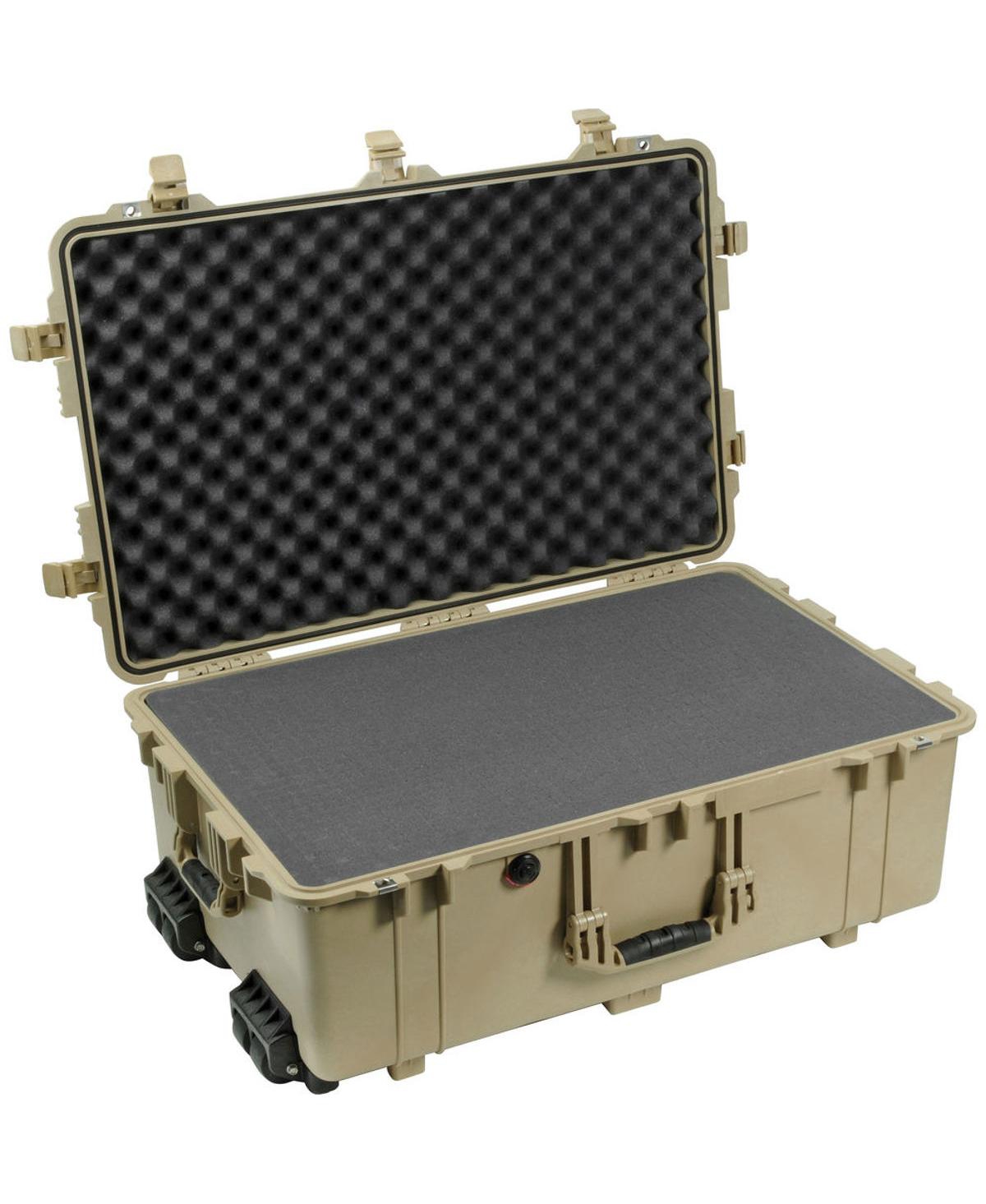 Click here for Pelican 1650 Watertight Wheeled Hard Case with Foa... prices