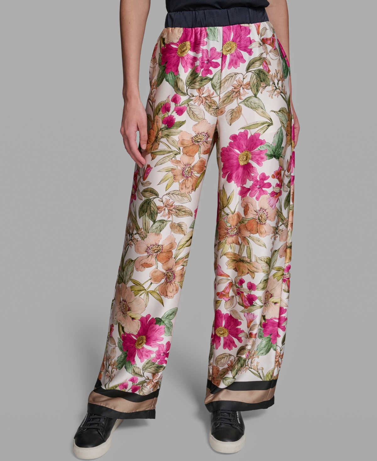 Click here for Karl Lagerfeld Paris Womens Soft Floral Print Pull... prices