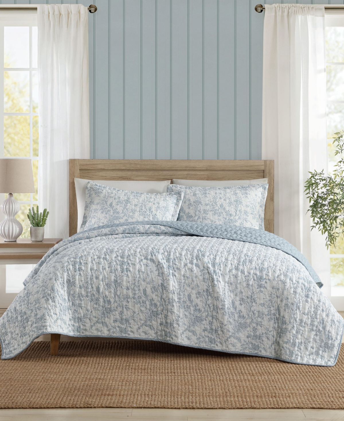 Click here for Laura Ashley Amberly Seersucker 3-Pc. Quilt Set  F... prices