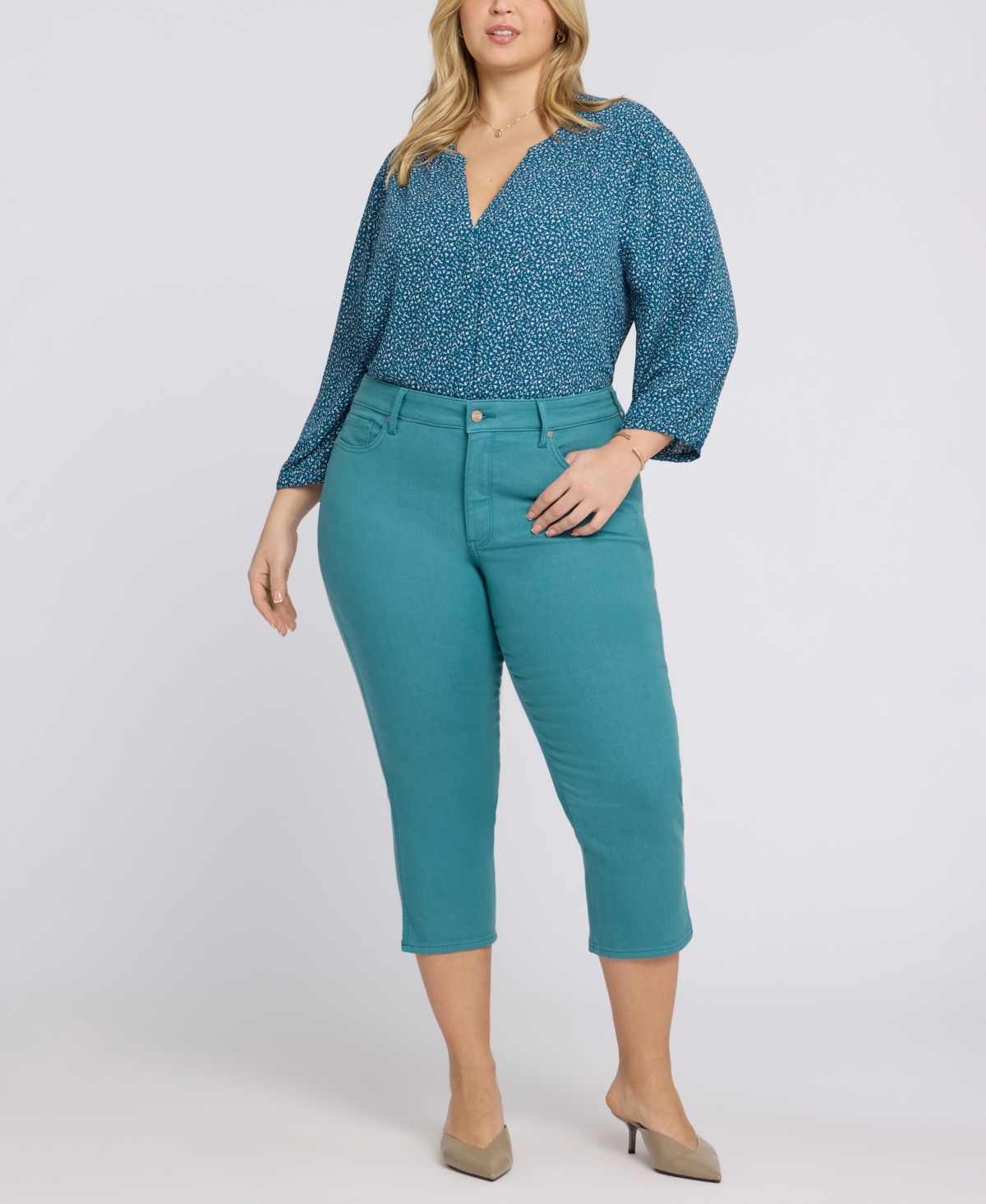 Click here for Nydj Plus Size Chloe Capri Jeans with Lift Tuck Te... prices
