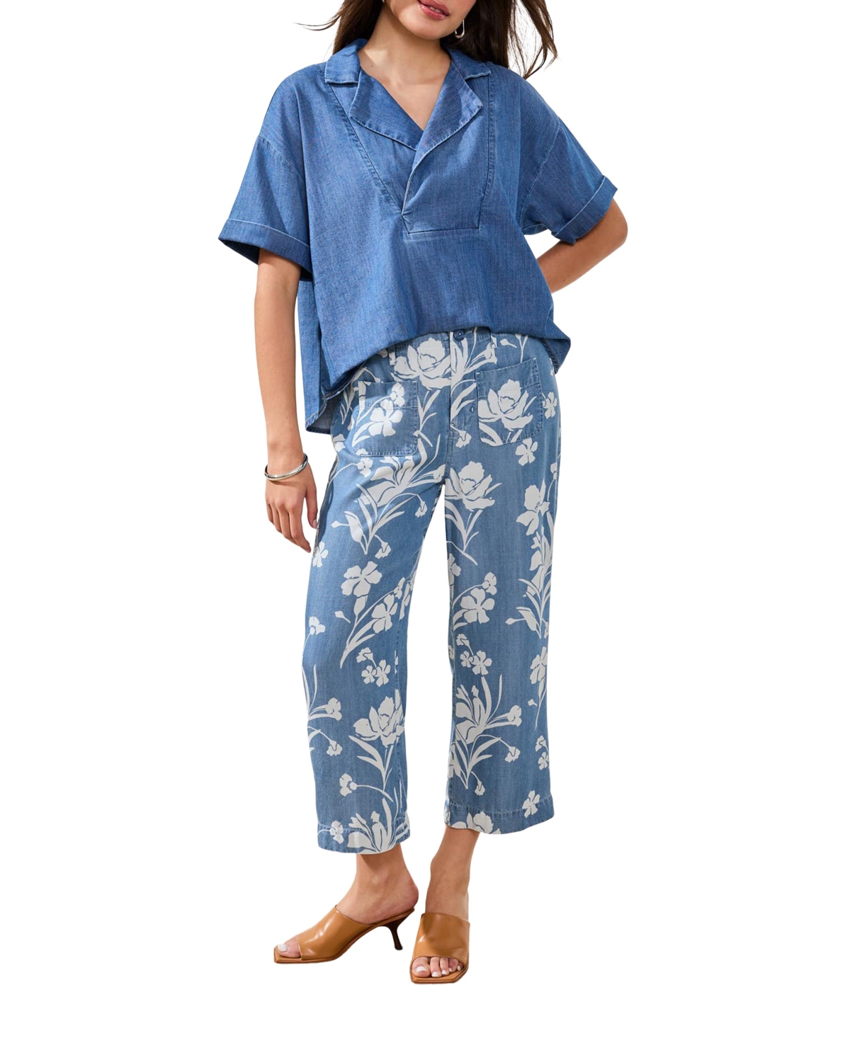 Click here for Tribal Womens Printed Wide-Leg Crop Pants - Seasid... prices