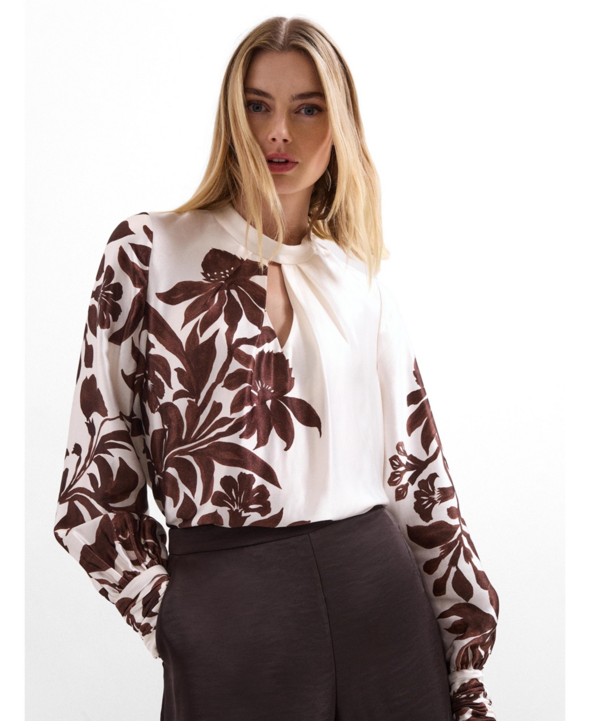Click here for Phase Eight Womens Hattie Satin Printed Blouse prices
