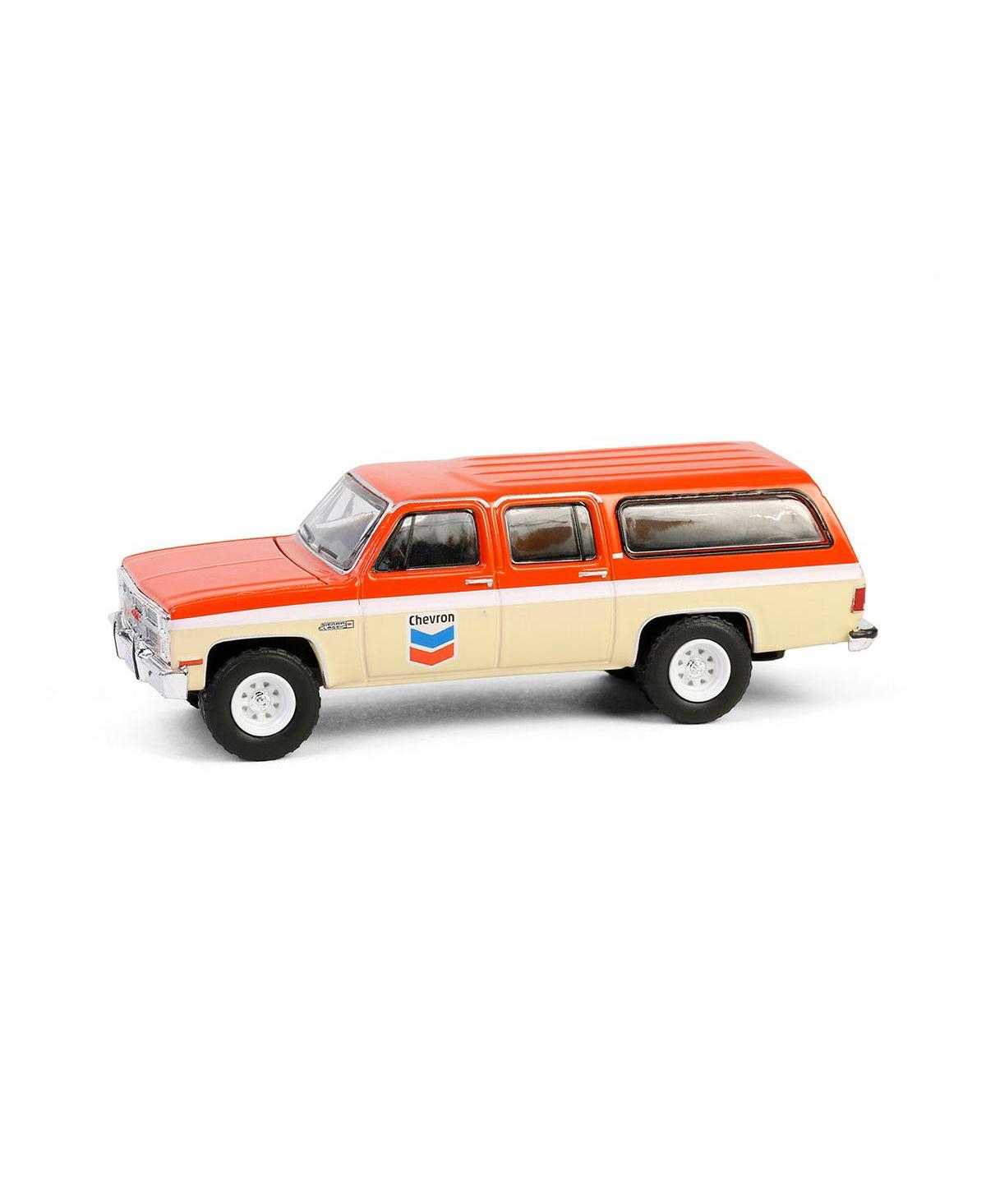 Click here for Greenlight 1/64 1988 Suburban Sierra Classic C10... prices