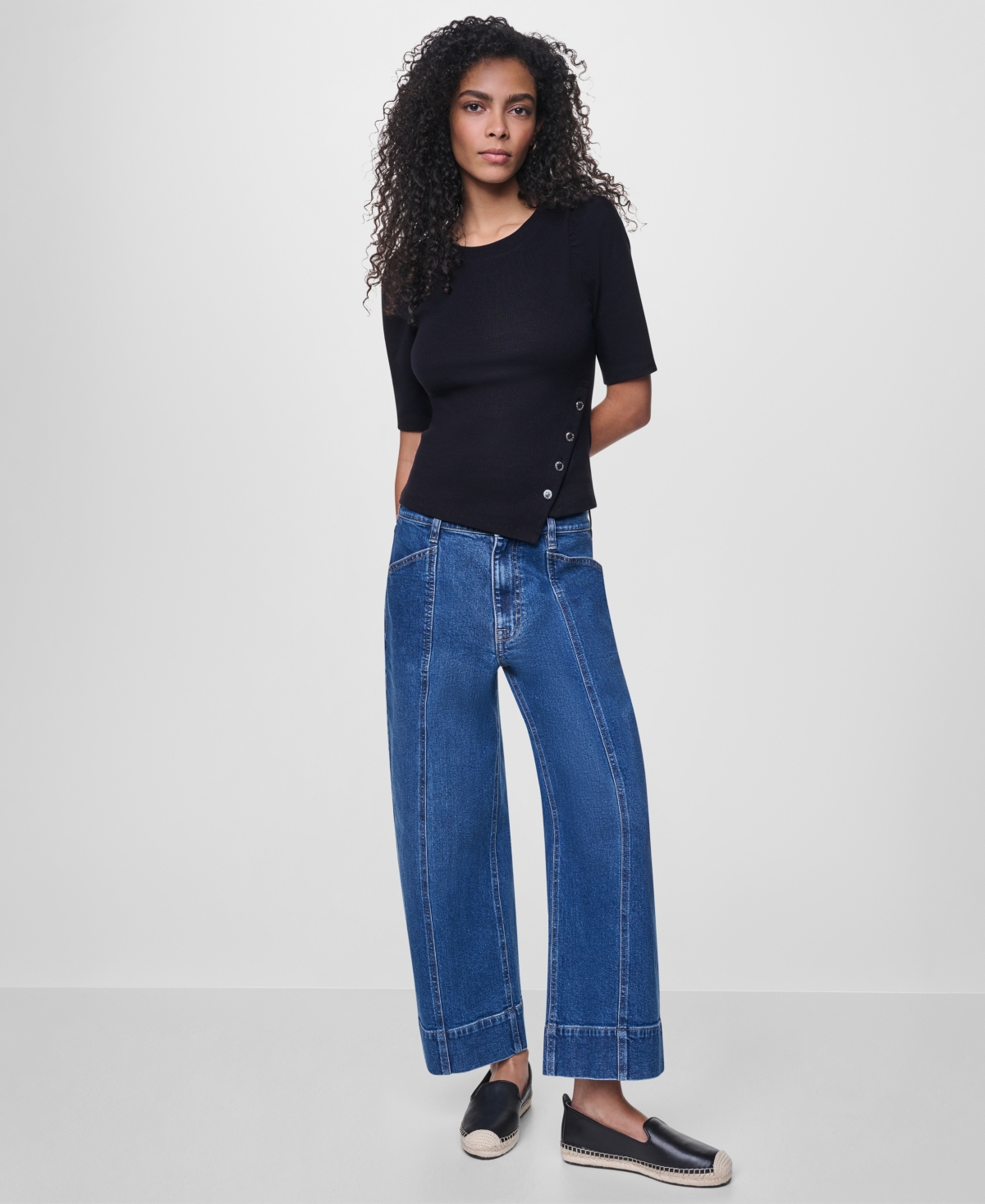 Click here for Dkny Jeans Womens Asymmetric Hemline Puff Elbow-Sl... prices