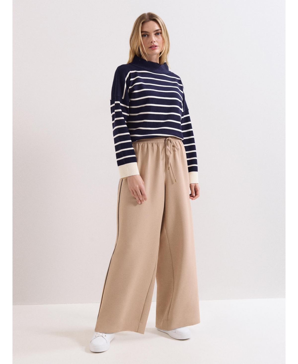 Click here for Phase Eight Womens Wide Leg Stripe Detail Skye Tro... prices