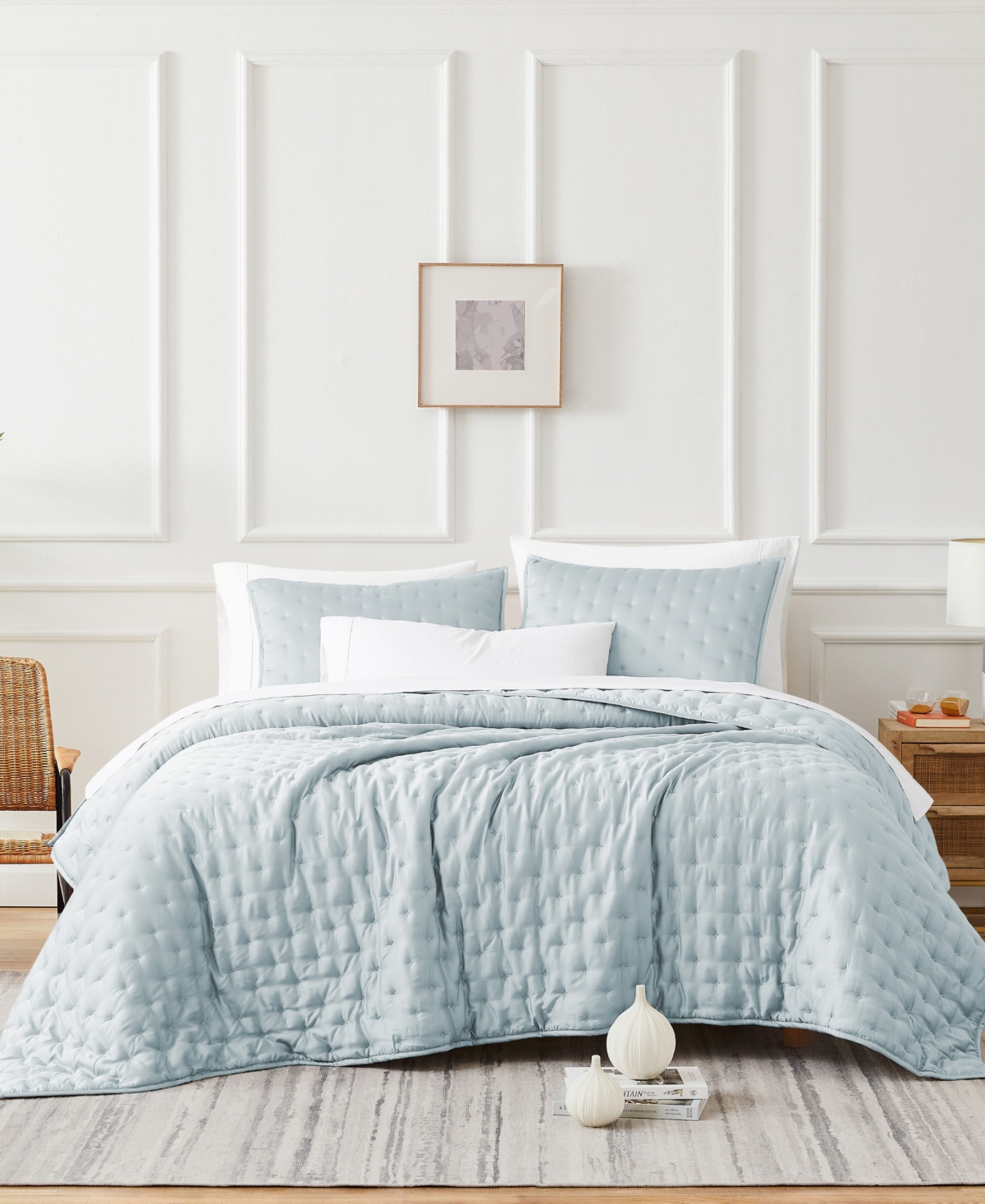 Click here for Southshore Fine Linens Luxurious 100 Viscose 3-Pc.... prices