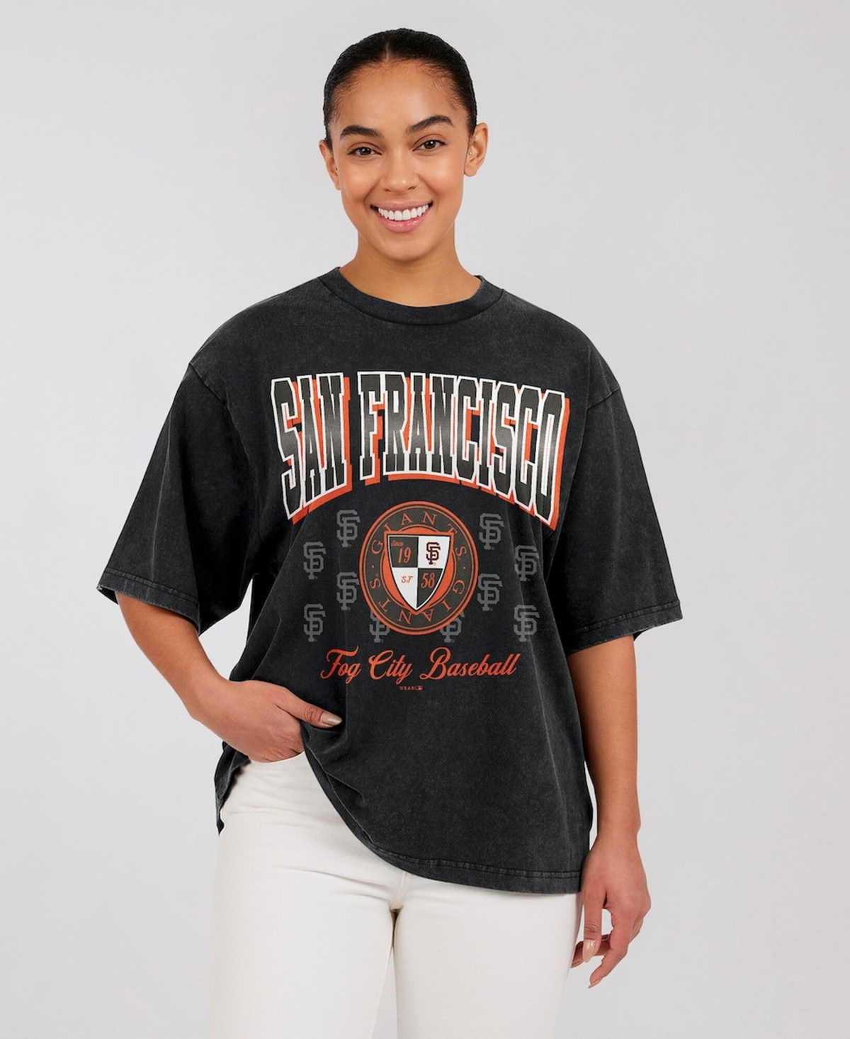 Click here for Wear by Erin Andrews Womens Black San Francisco Gi... prices