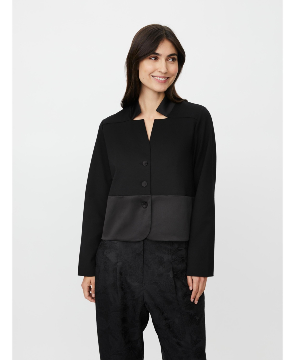 Click here for Masai Copenhagen Womens Majadania Cropped Blazer -... prices