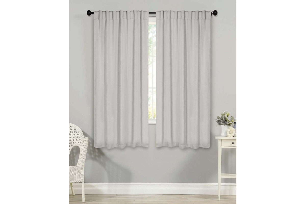 Click here for Superior Solid Machine Washable Room Darkening Bla... prices