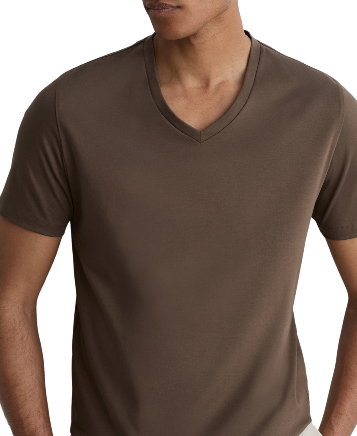 Click here for Reiss Mens Baron Airwater Cotton V Neck T-Shirt -... prices