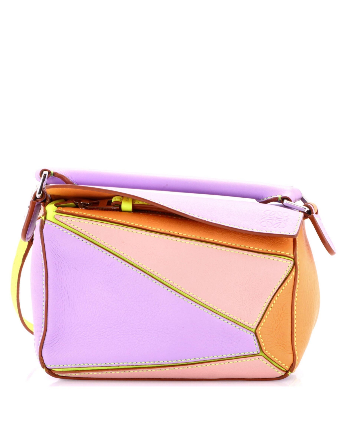 Click here for Pre-Owned Loewe Mini Puzzle Bag Leather - Black prices