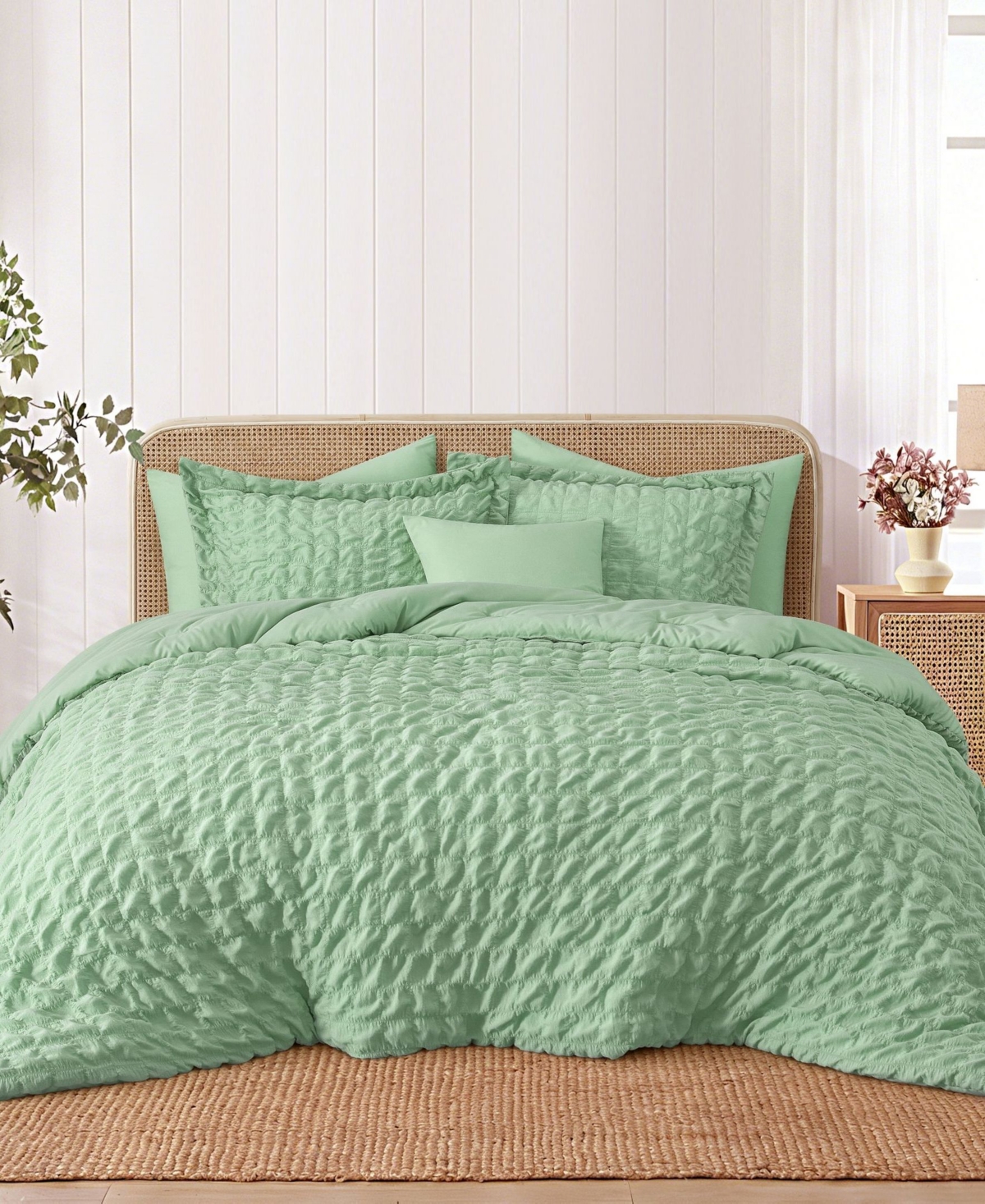 Click here for Stratford Park Danice Geometric 3-Piece Comforter... prices