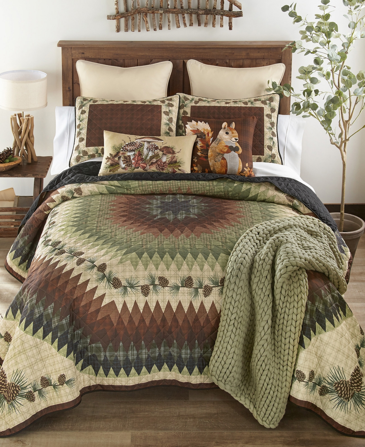 Click here for Donna Sharp Pine Circle 3-Piece Quilt Set  Califor... prices