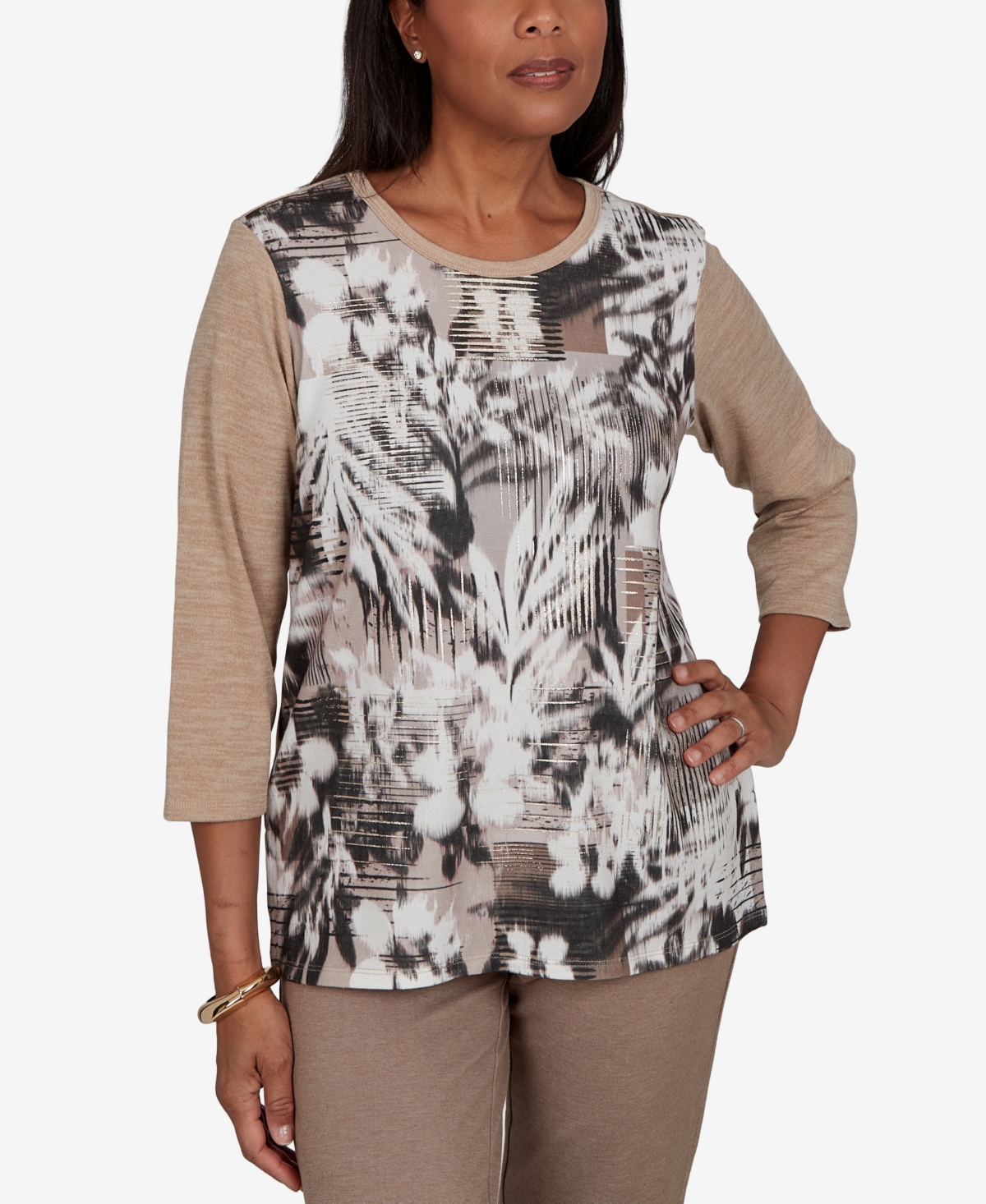 Click here for Alfred Dunner Petite Crewneck 3/4-Sleeve T-Shirt -... prices
