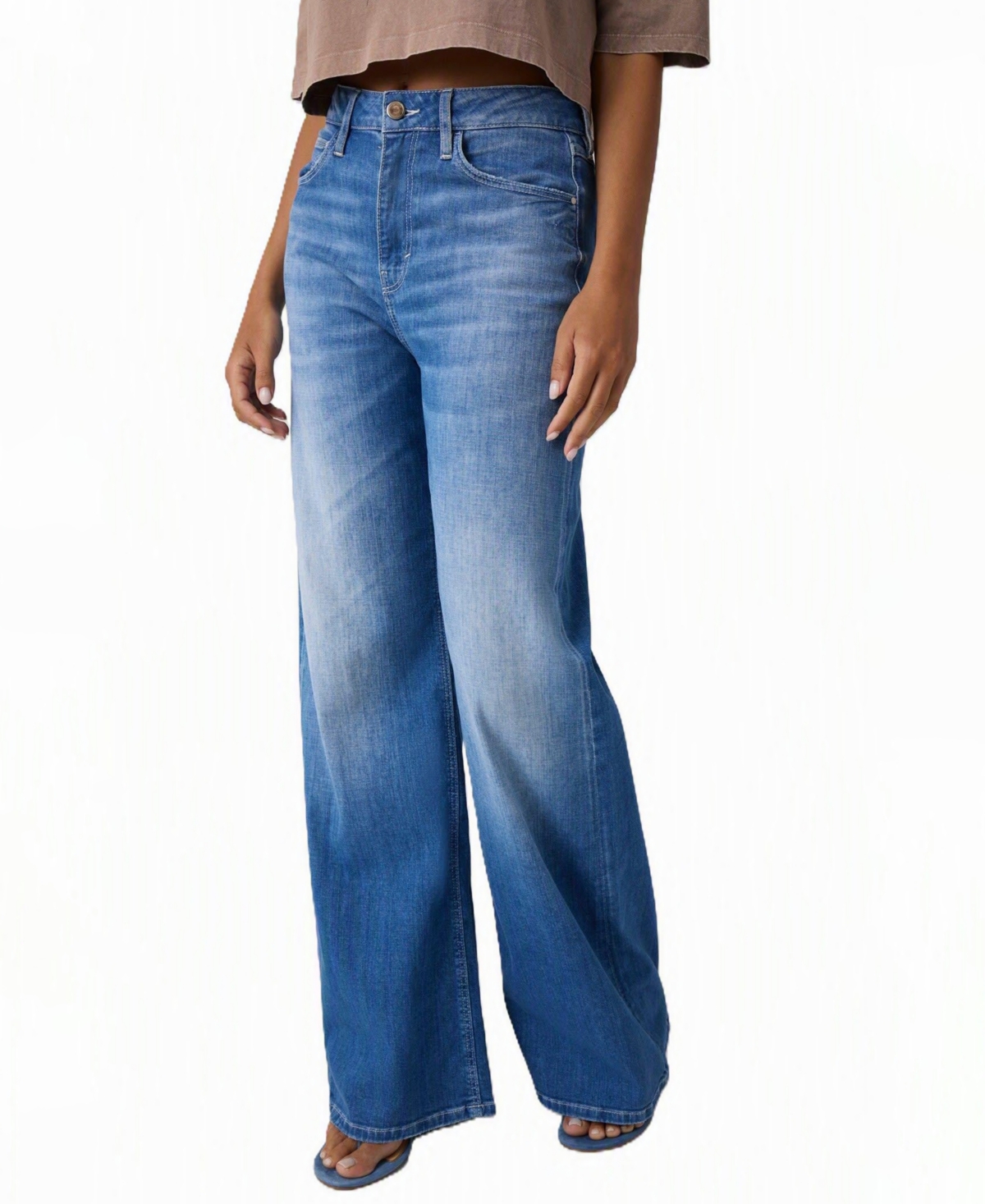 Click here for Guess Womens Bellflower High-Waisted Wide-Leg Jean... prices