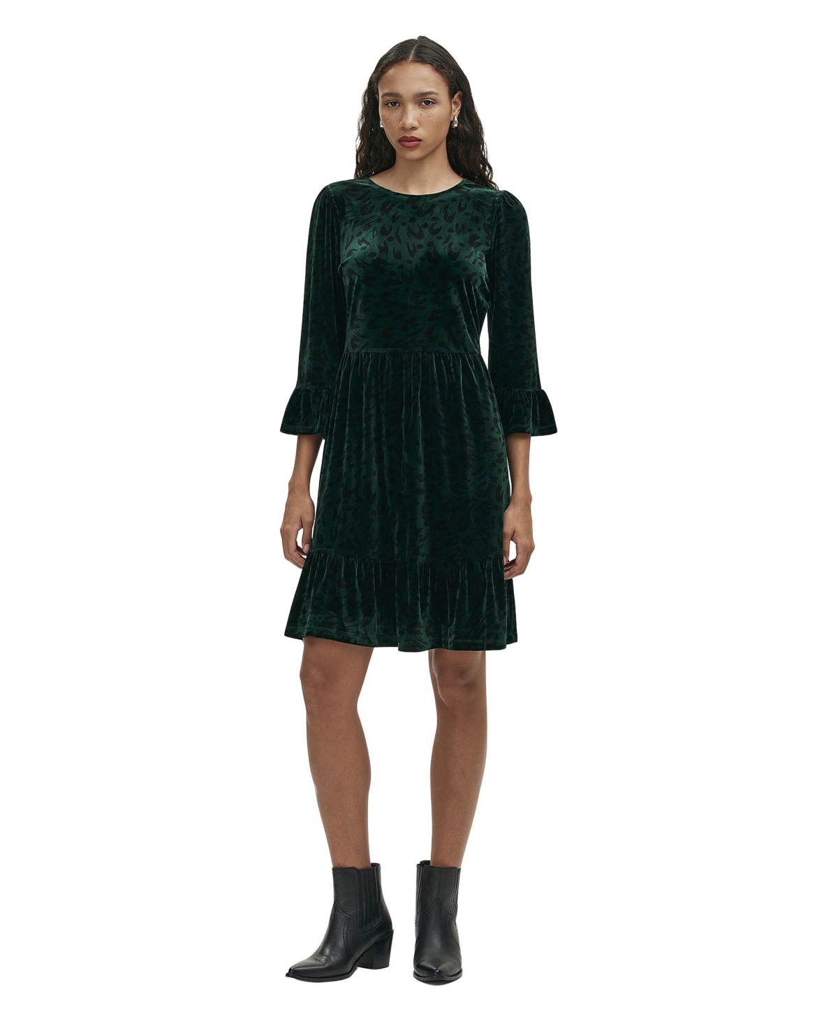 Click here for Finery London Womens Cammie Velvet Short Dress - G... prices