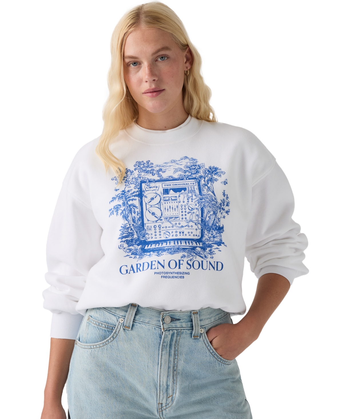 Click here for Levis Womens Everyday Crewneck Sweatshirt - Crew G... prices
