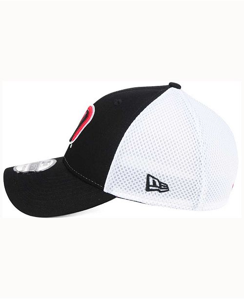 New Era University of Nebraska at Omaha Mavericks MB Neo 39THIRTY Cap ...