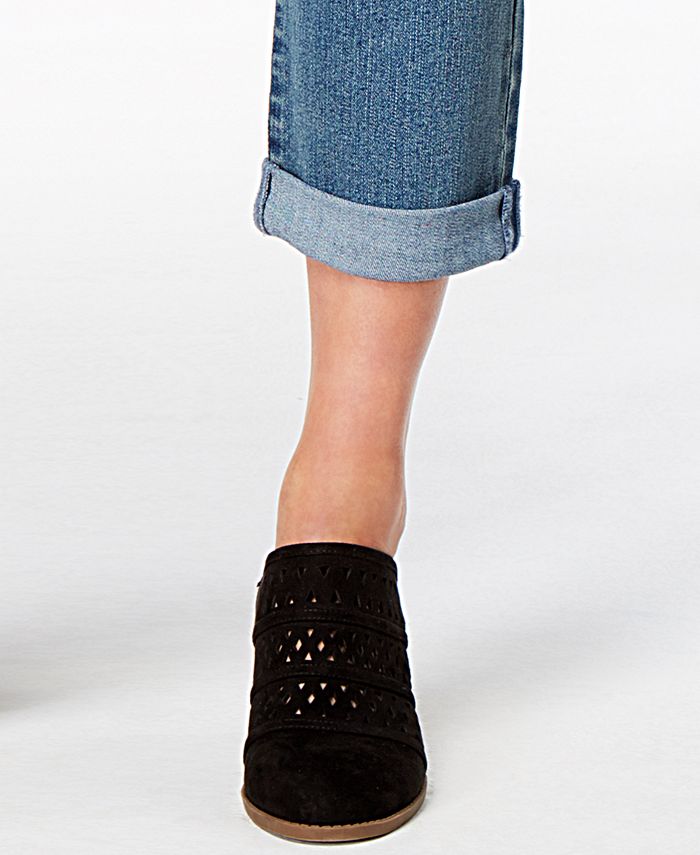 Style & Co Petite Curvy-Fit Boyfriend Capri Jeans, Created for Macy's ...