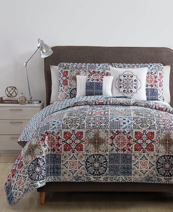 VCNY Home Azure Reversible 5-Pc. Full/Queen Quilt Set - Macy's