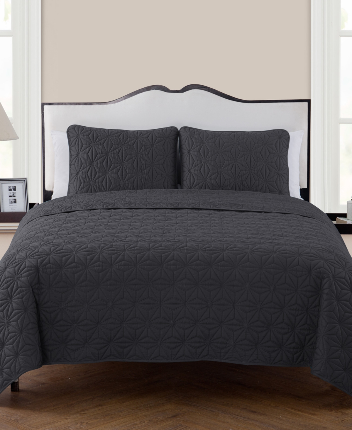 Click here for Vcny Home Kaleidoscope 3-Pc. Quilt Set  King - Gre... prices