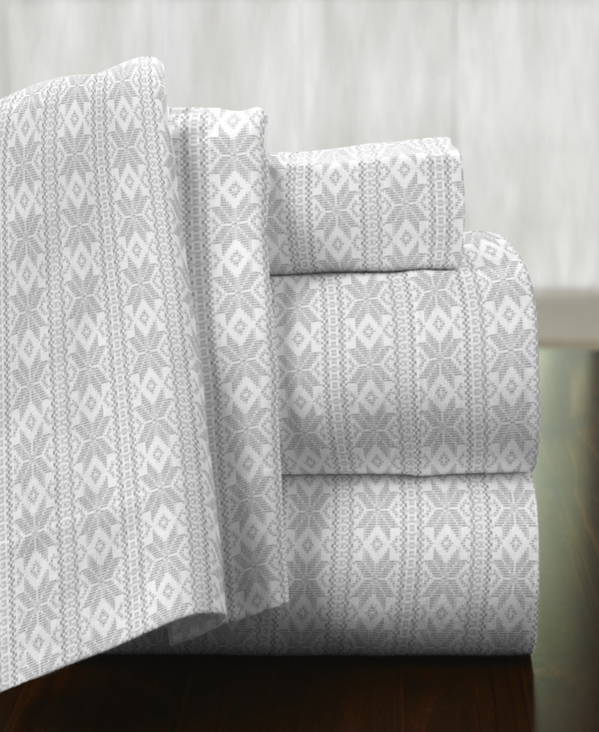 Click here for Pointehaven Fair Isle Superior Weight Cotton Flann... prices