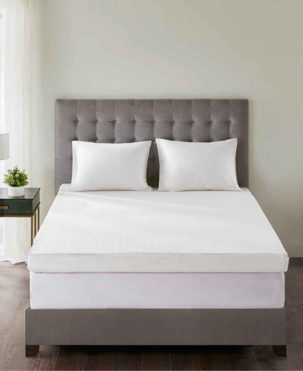 Click here for Madison Park 4 3M-Moisture-Management Memory Foam... prices