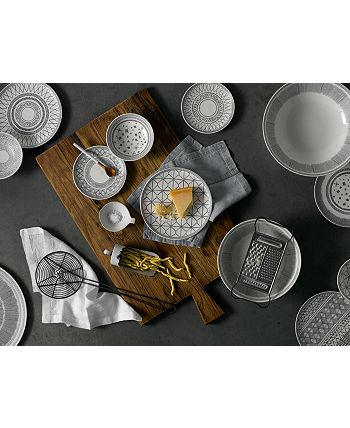 ED Ellen Degeneres Crafted by Royal Doulton Charcoal Grey 8" Plates ...