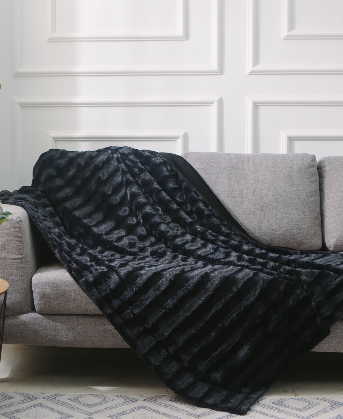 Click here for Cheer Collection Ultra Soft Faux Fur to Microplush... prices