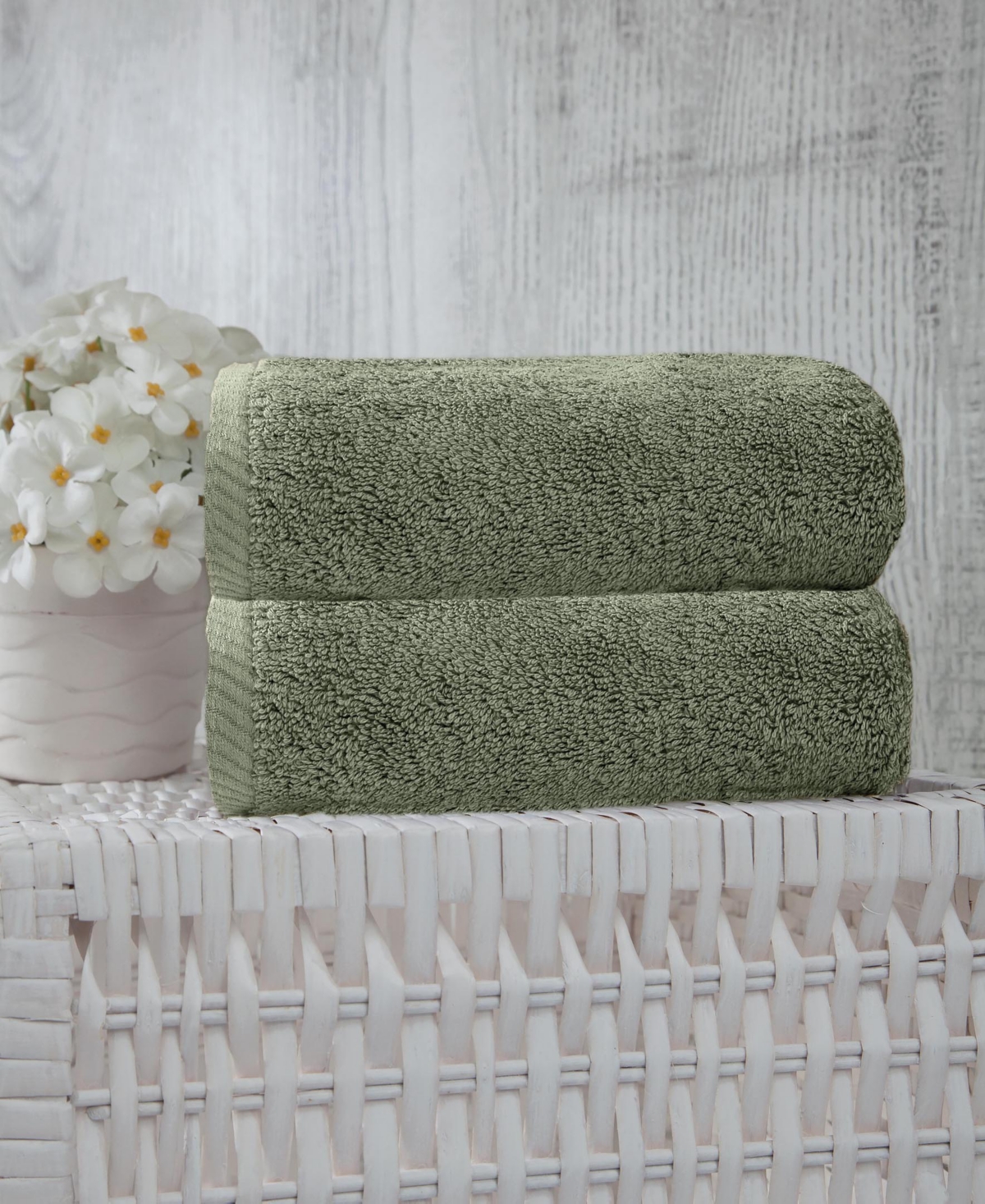 Click here for Ozan Premium Home Opulence 2-Pc. Hand Towel Set -... prices