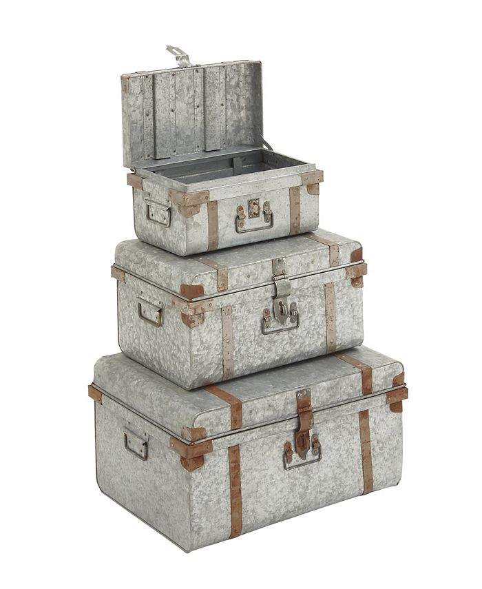 Rosemary Lane Metal Farmhouse Trunk, Set of 3 - Macy's