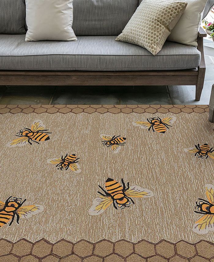 Liora Manne' Frontporch Honeycomb Bee 5' x 7'6" Outdoor Area Rug - Macy's