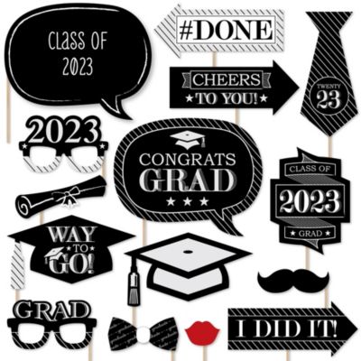 Big Dot of Happiness Graduation Cheers - 2024 Graduation Photo Booth ...