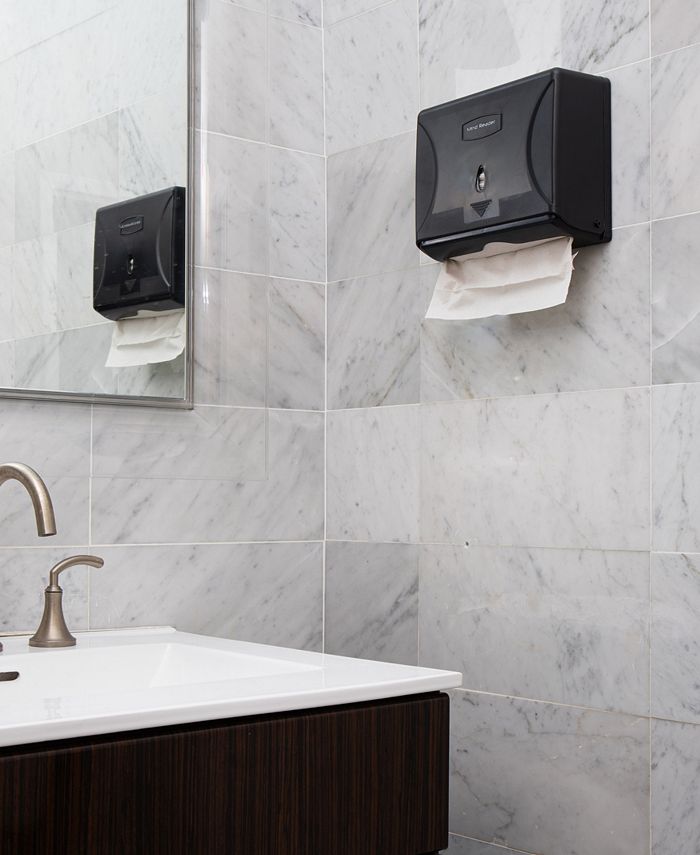 Mind Reader Multifold Paper Towel Dispenser, Paper Towel Holder ...