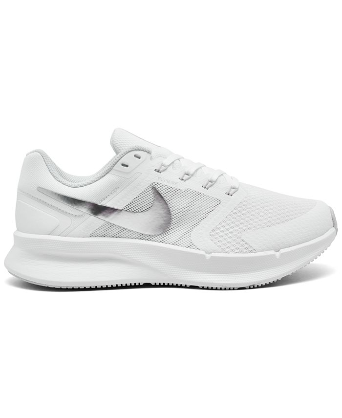 Nike Women's Run Swift 3 Running Sneakers from Finish Line & Reviews ...
