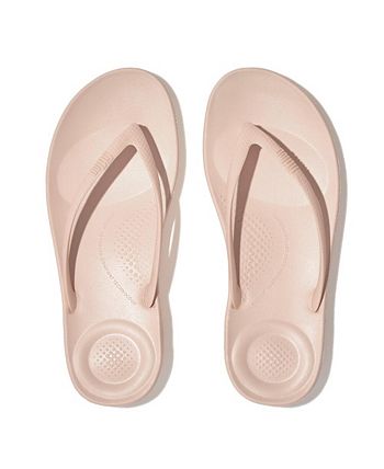 FitFlop Women's Iqushion Ergonomic Flip-Flops Sandal - Macy's