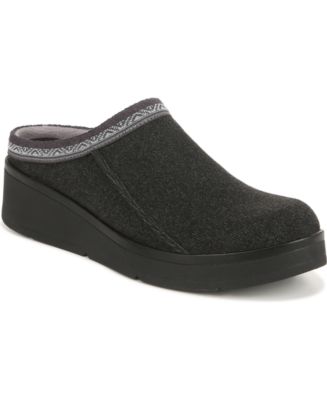 BZees Premium Flag Staff Washable Clogs - Macy's
