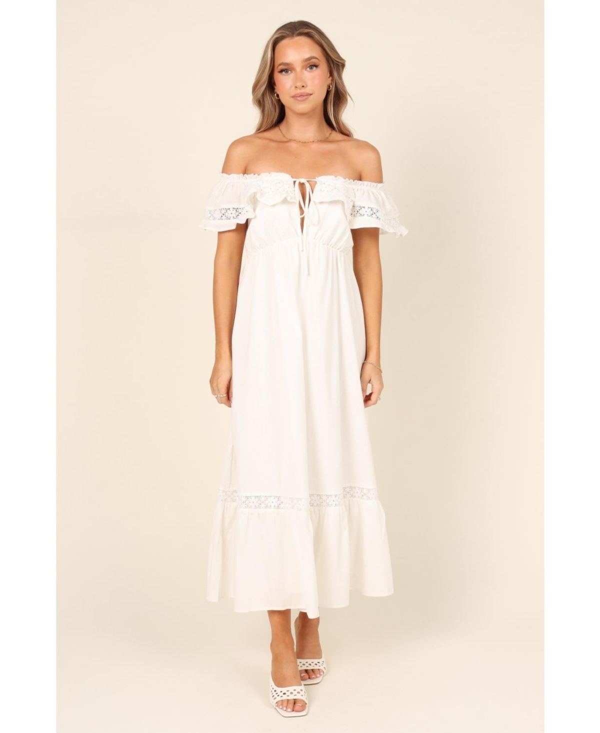 Click here for Petal and Pup Womens Janelle Dress - White prices