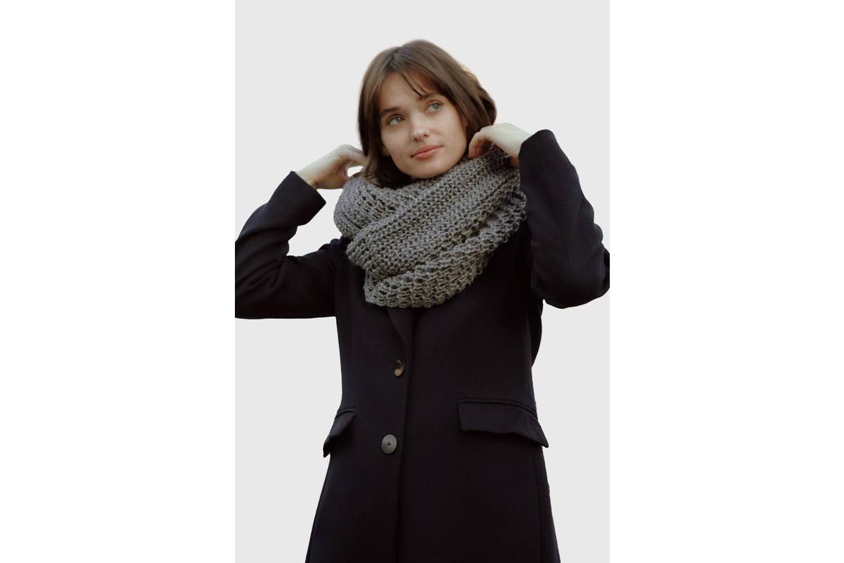Click here for Womens London Infinity Scarf - Charcoal grey prices
