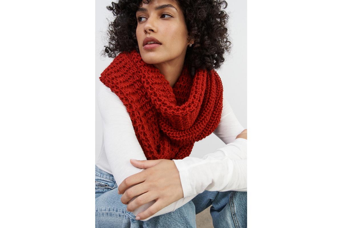 Click here for Womens London Infinity Scarf - Red prices