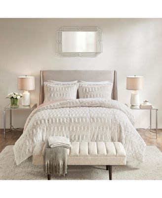 Gracie Mills Garrett Back Print Long Fur to Solid Mink Comforter Set ...