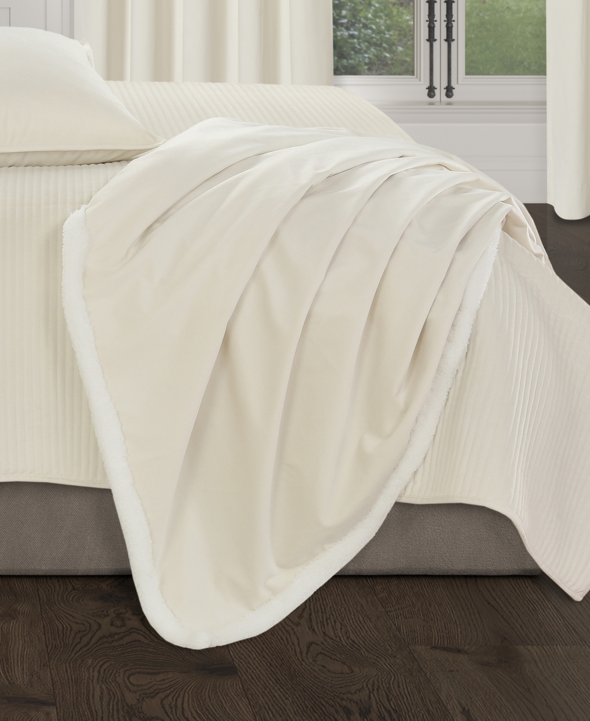 Click here for J Queen New York Townsend Throw  50 x 60 - Ivory prices