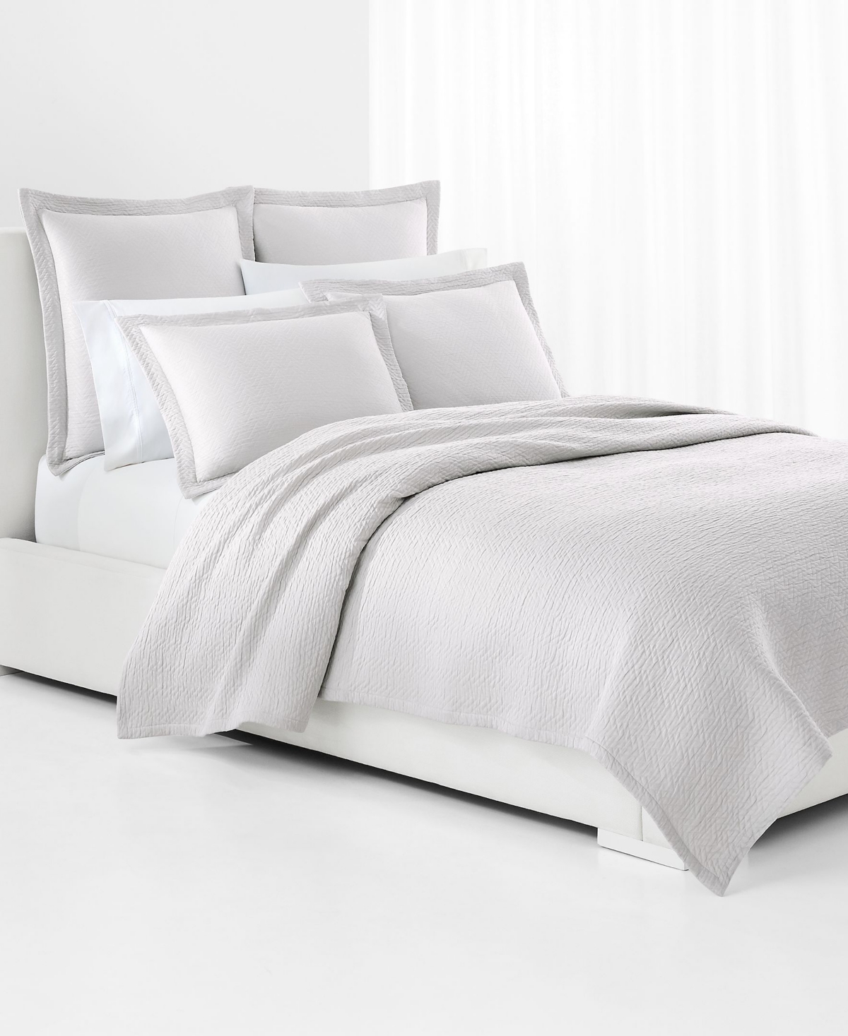 Click here for Lauren Ralph Lauren Kaia Matelasse Coverlet  King... prices