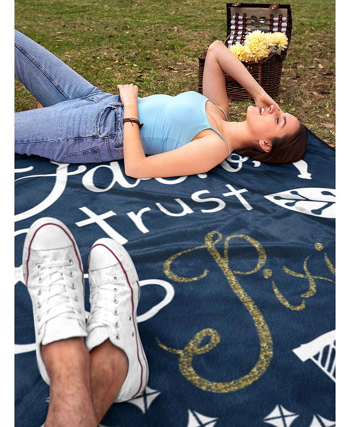 Disney Tinkerbell Faith, Trust And Pixie Dust Fleece Super Plush Throw ...