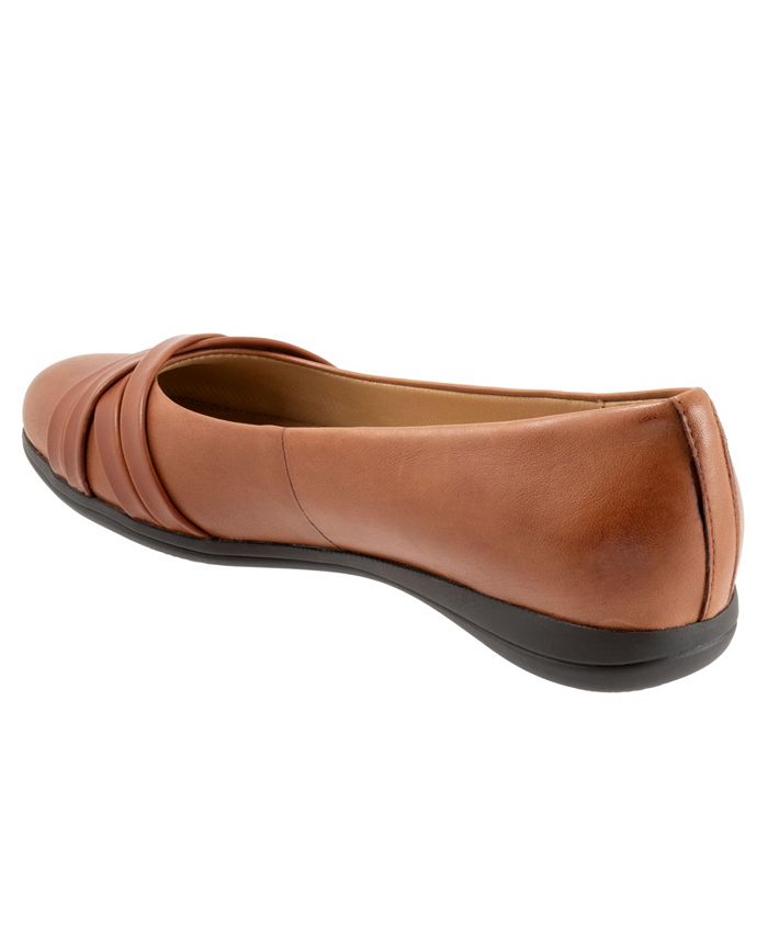 Trotters Daphne Flat - Macy's