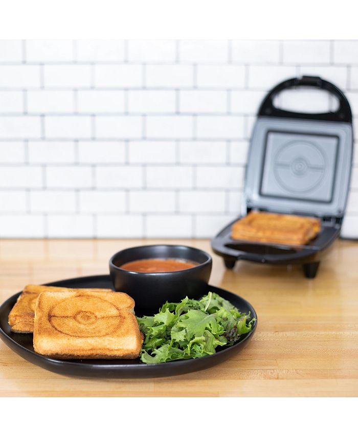 Uncanny Brands Pokemon Poke Ball Single Sandwich Maker - Pokemon ...